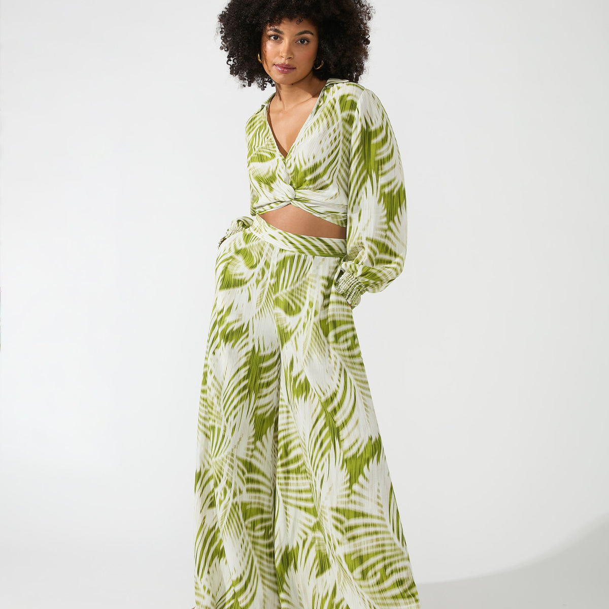 Green Palm Print Cross Over Shirt – Ro&Zo