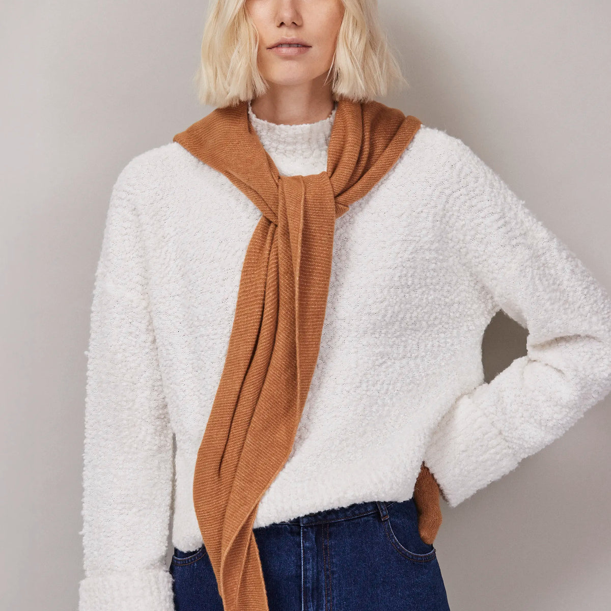 Camel Triangle Knit Scarf – Ro&Zo