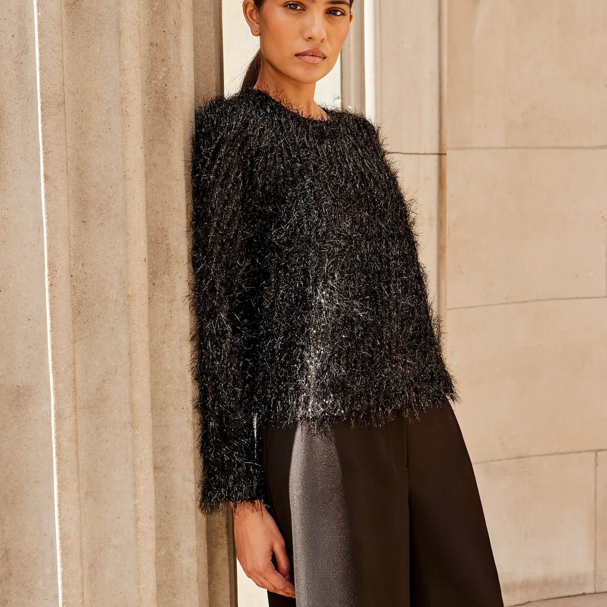 Black Tinsel Long-Sleeved Top – Ro&Zo